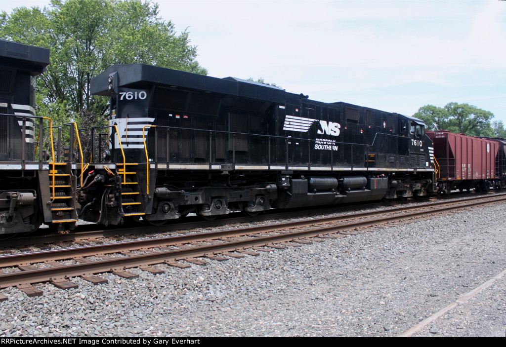 NS 7610 - Norfolk Southern
